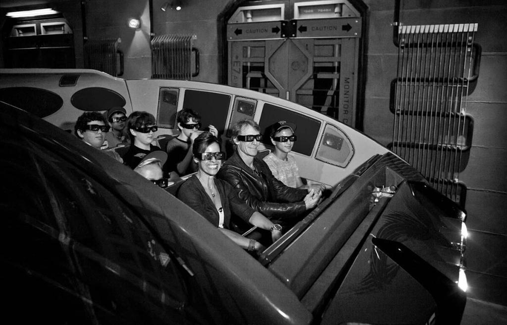 dark ride vehicle - Kerr Panel